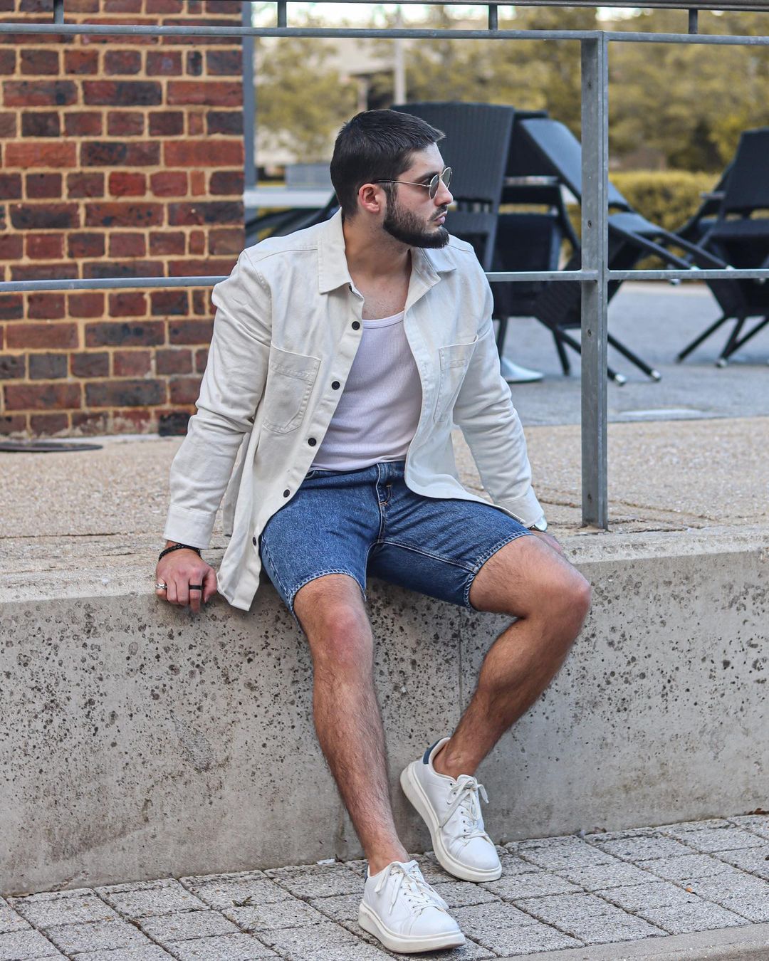 42 uber-cool denim shorts outfits for men - vogueymen.com