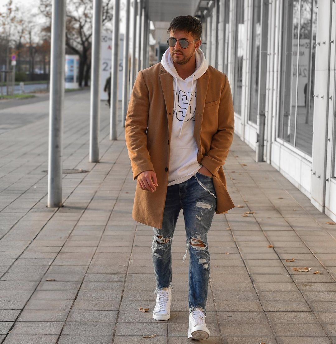 30 ultra-chic camel topcoat outfit ideas for men - vogueymen.com