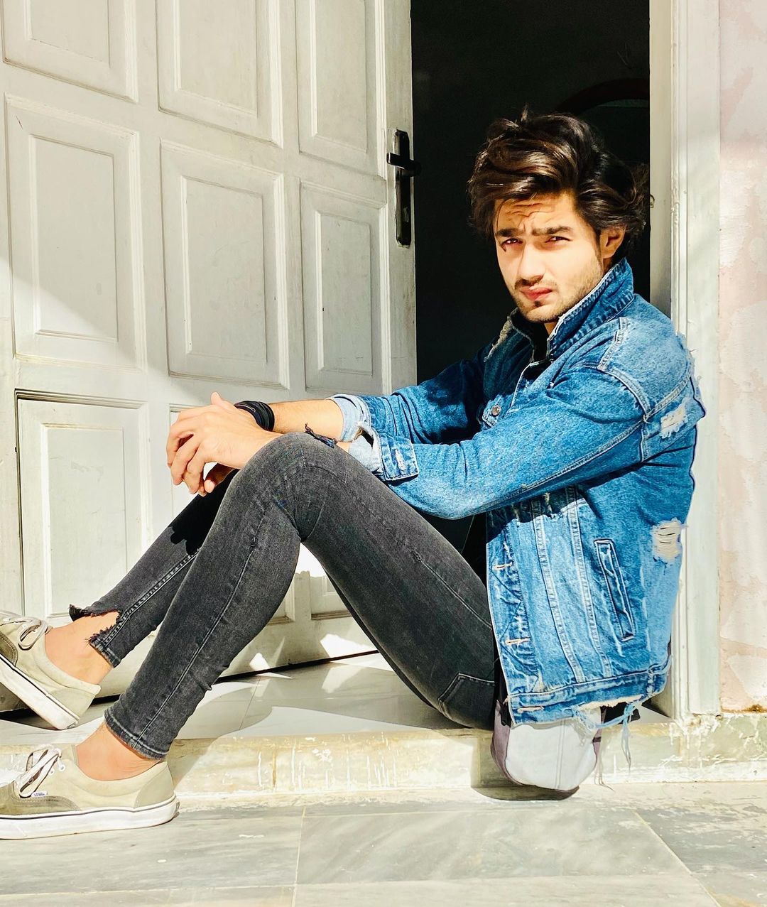 How to style double denim? 25 stylish double denim outfit ideas for men ...