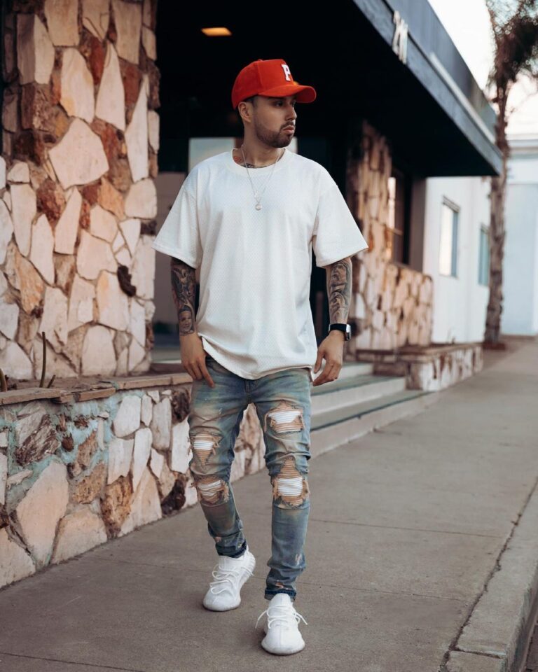 25 super-distressed and extreme-ripped jeans outfits for guys ...