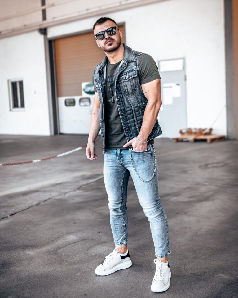How to style a vest? 40 vest outfits for men. - vogueymen.com