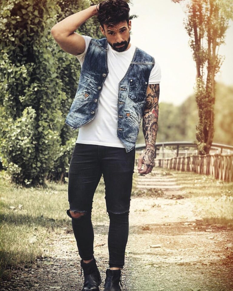 How to style a vest? 40 vest outfits for men. - vogueymen.com