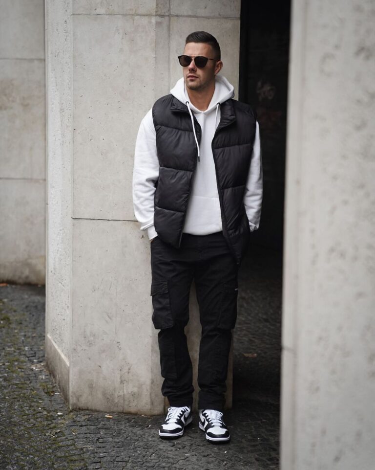 How to wear a puffer vest? 35 voguish puffer vest outfits for guys ...