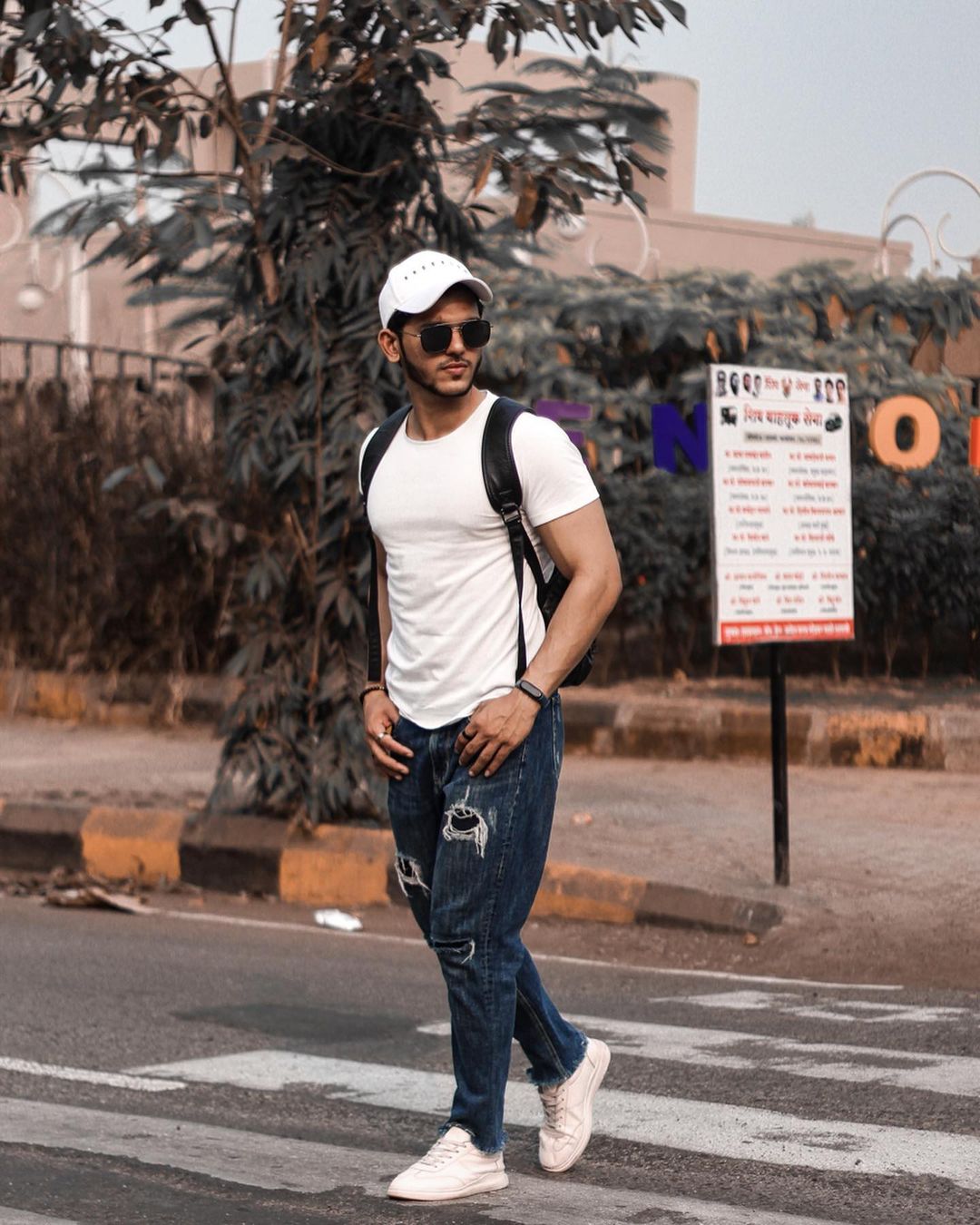 35 super stylish men's outfits with baseball caps for summer ...