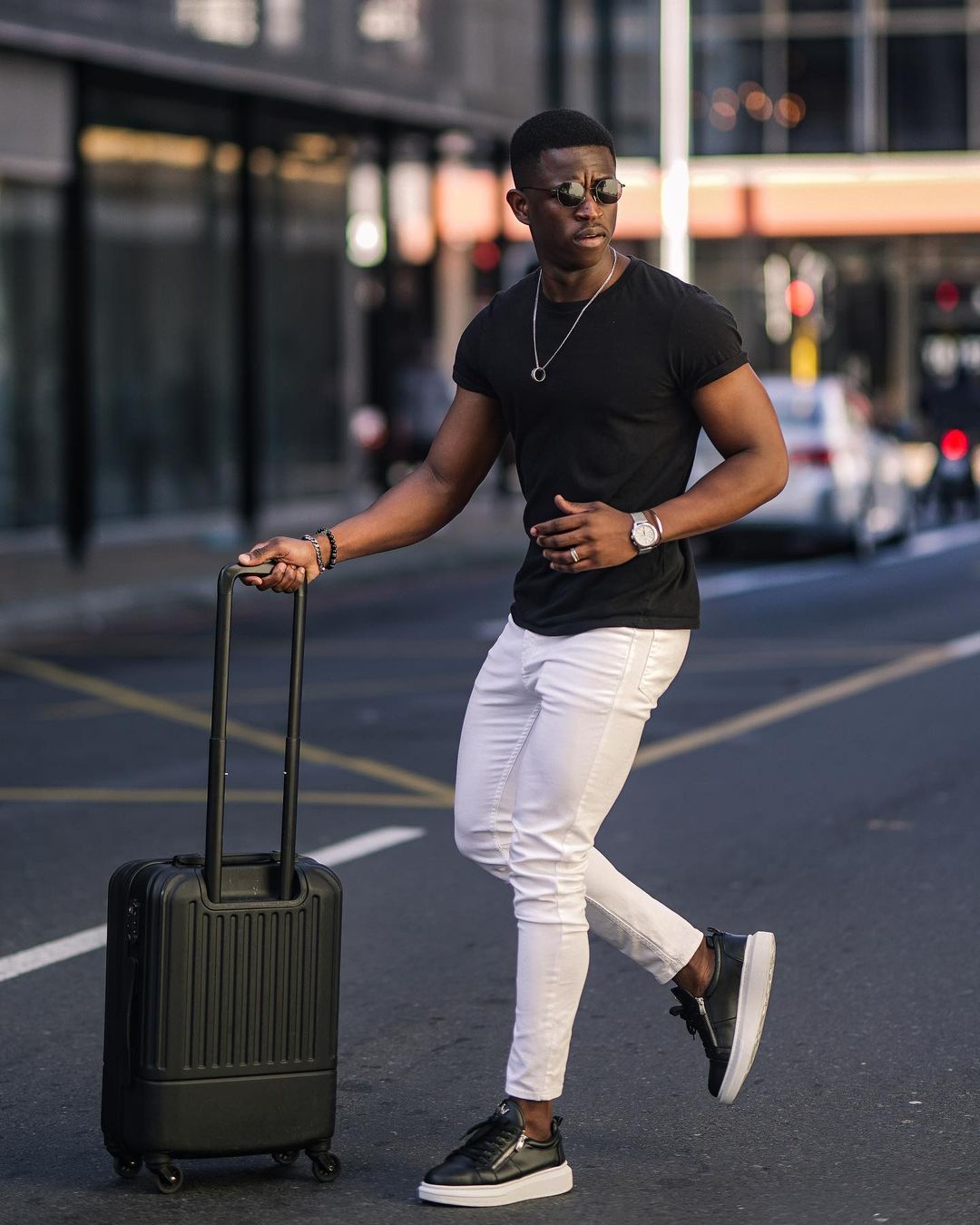 12 must-have wardrobe staples in white for guys to stay stylish all ...