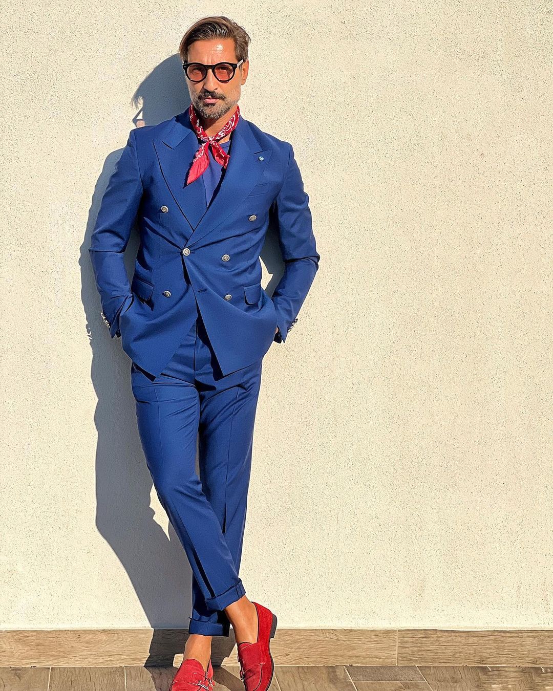 34 nifty outfits with bandanas for men - vogueymen.com