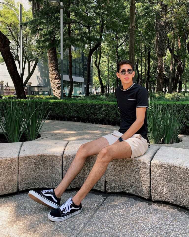 55 fresh and cool white shorts outfits for men. - vogueymen.com