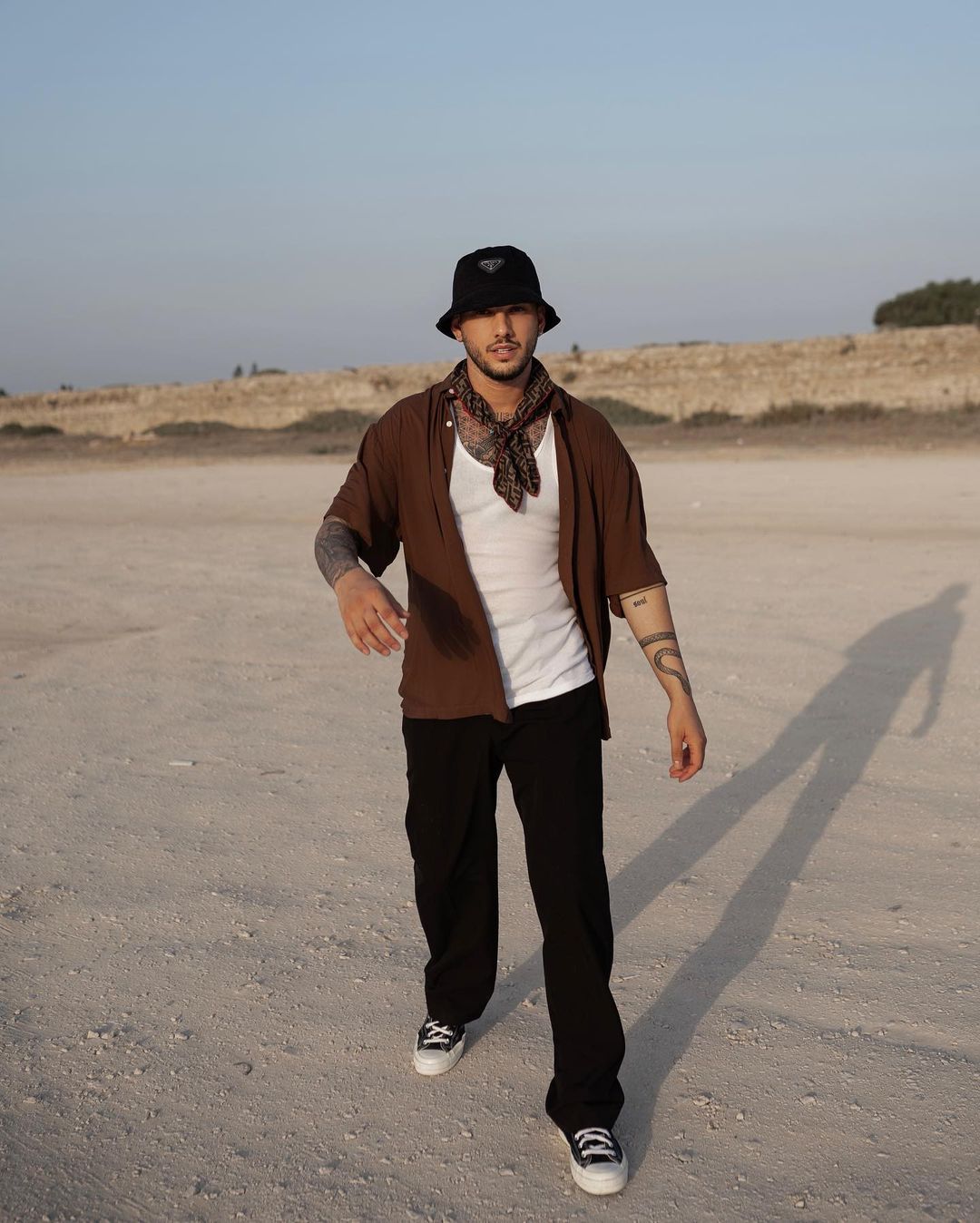 40 aesthetic outfits with bucket hats for men. - vogueymen.com