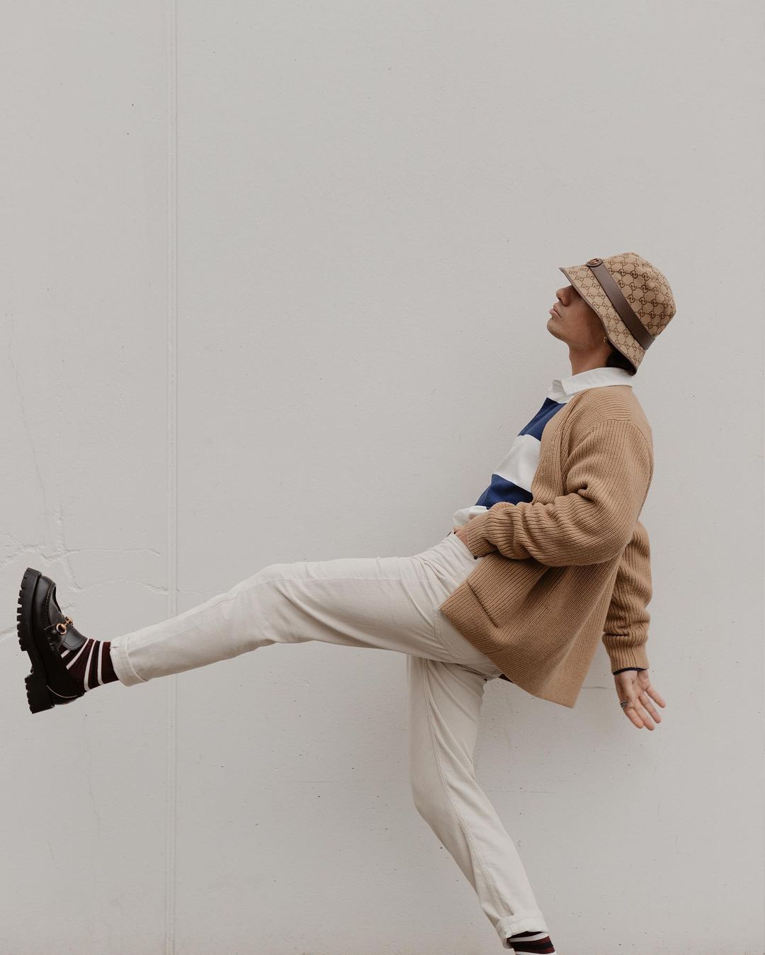40 aesthetic outfits with bucket hats for men. - vogueymen.com