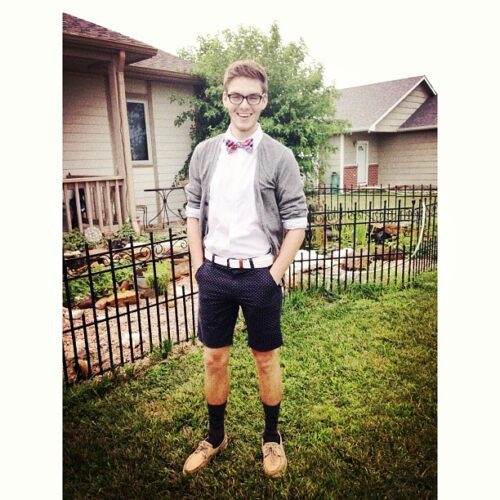 How to dress like a cool nerd? 33 nerdy outfits for guys. - vogueymen.com