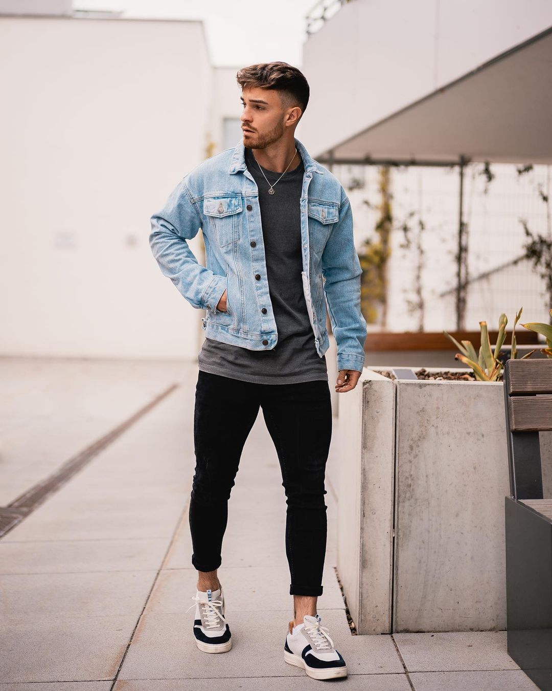 30 light blue denim jacket outfits for men. - vogueymen.com