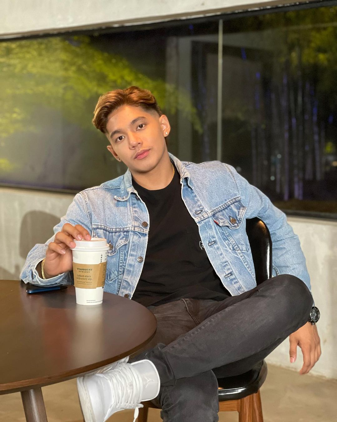 30 light blue denim jacket outfits for men. - vogueymen.com