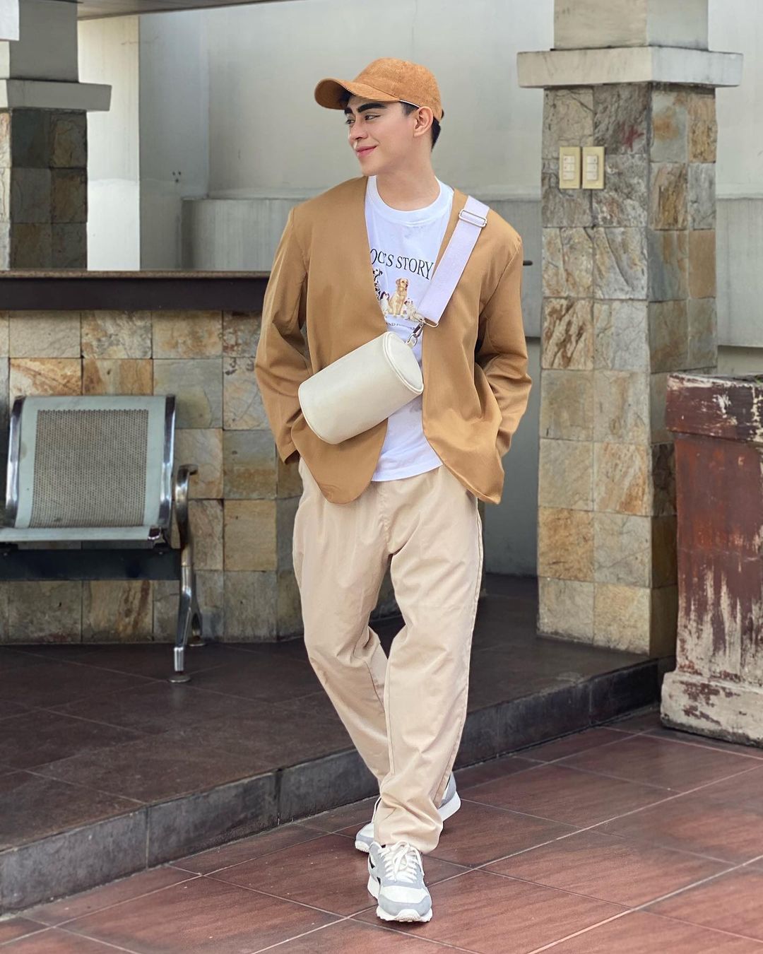 35 super stylish men's outfits with baseball caps for summer ...