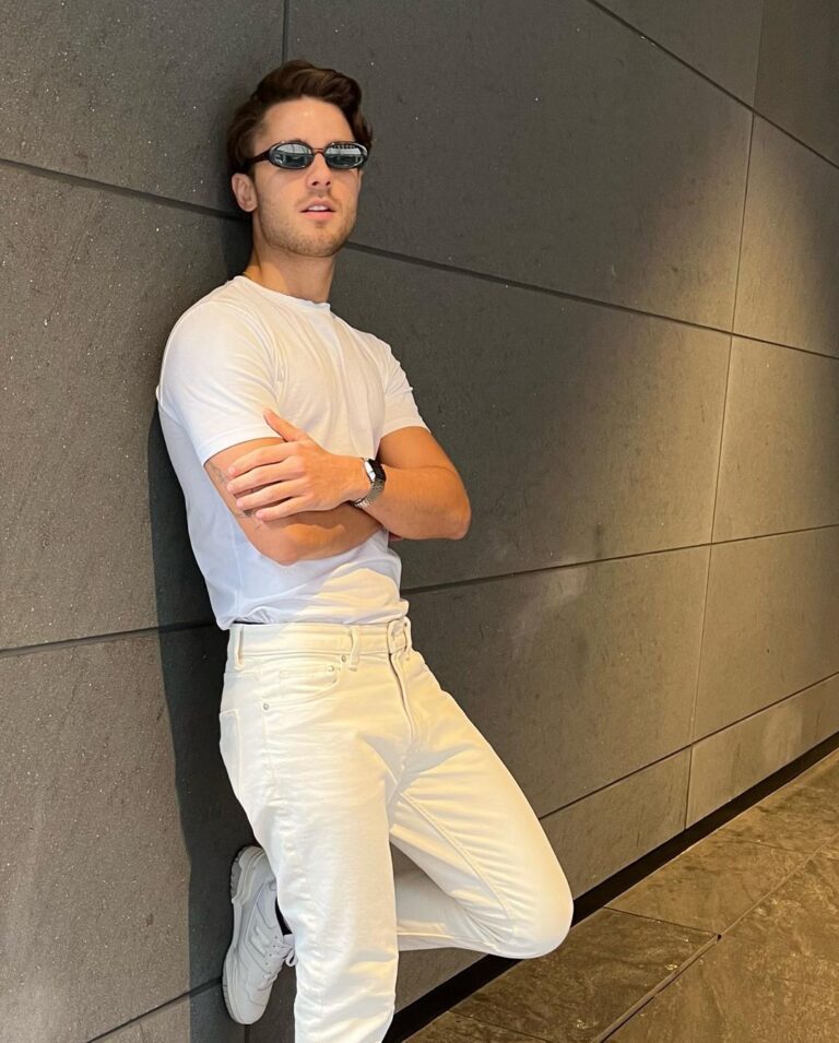 35 Fresh and Crisp All-white outfits for men. - vogueymen.com