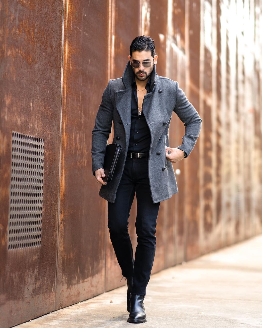 How to style a peacoat? 55 men's peacoat outfits. - vogueymen.com