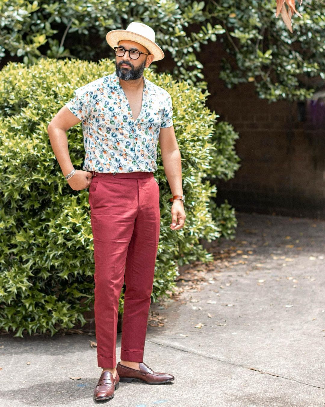 How to rock the red pants? 36 red pants outfits for men. - vogueymen.com