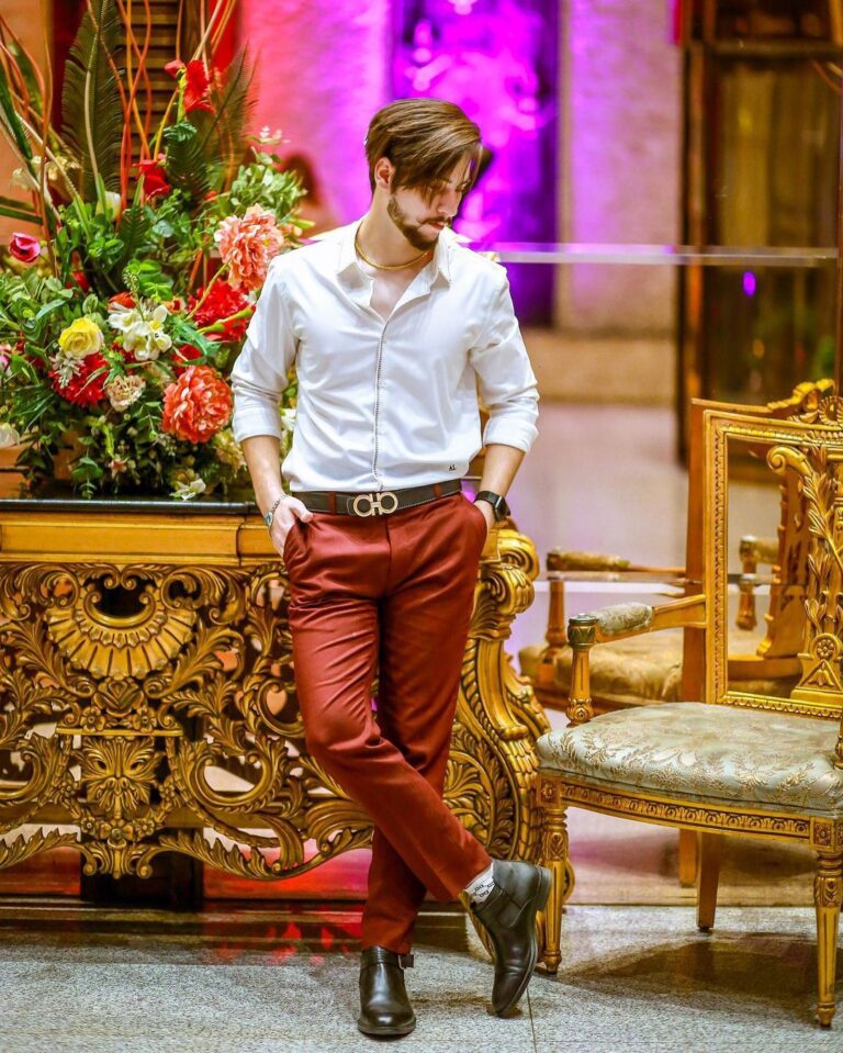 How to rock the red pants? 36 red pants outfits for men. - vogueymen.com